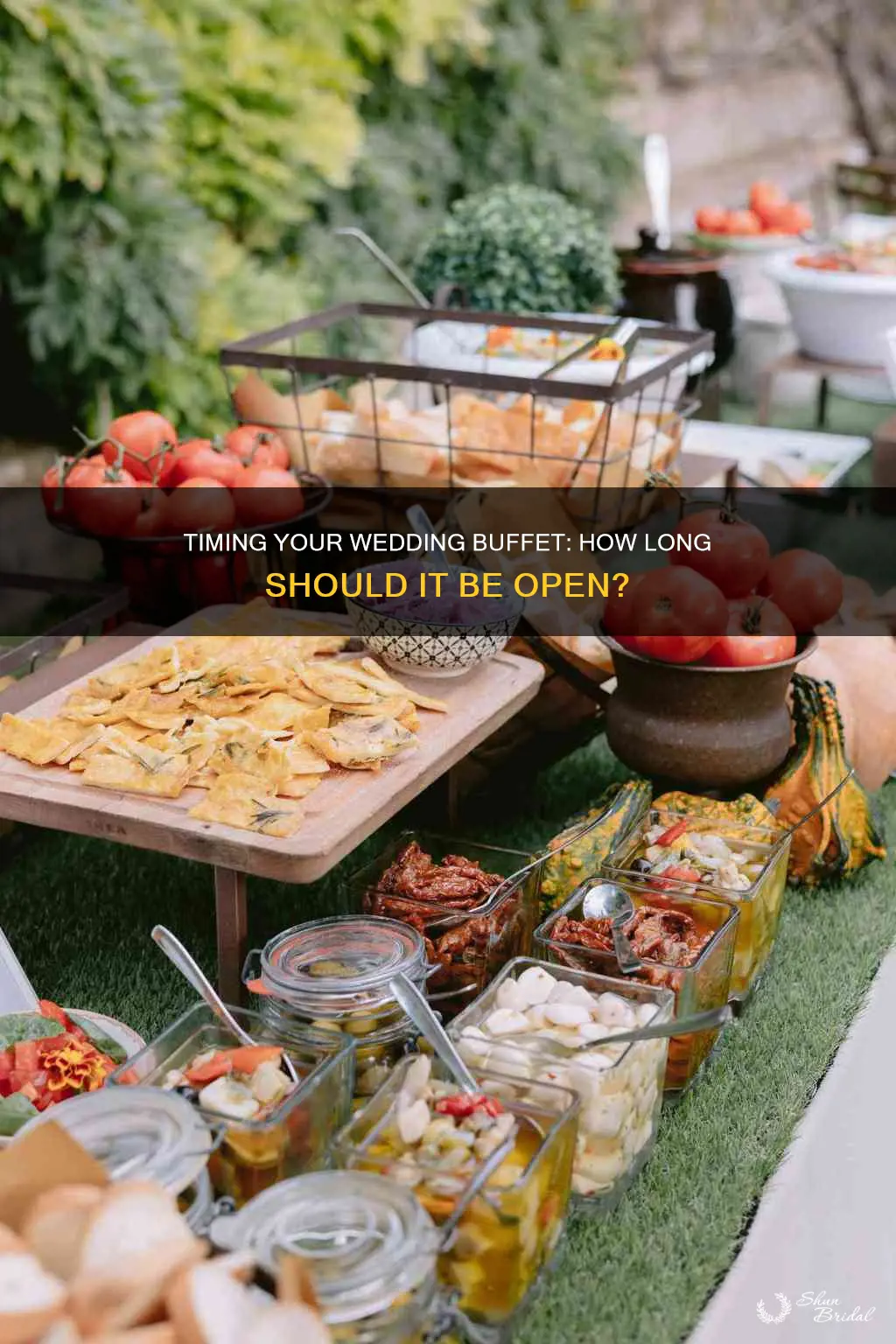 Timing Your Wedding Buffet: How Long Should It Be Open? | ShunBridal