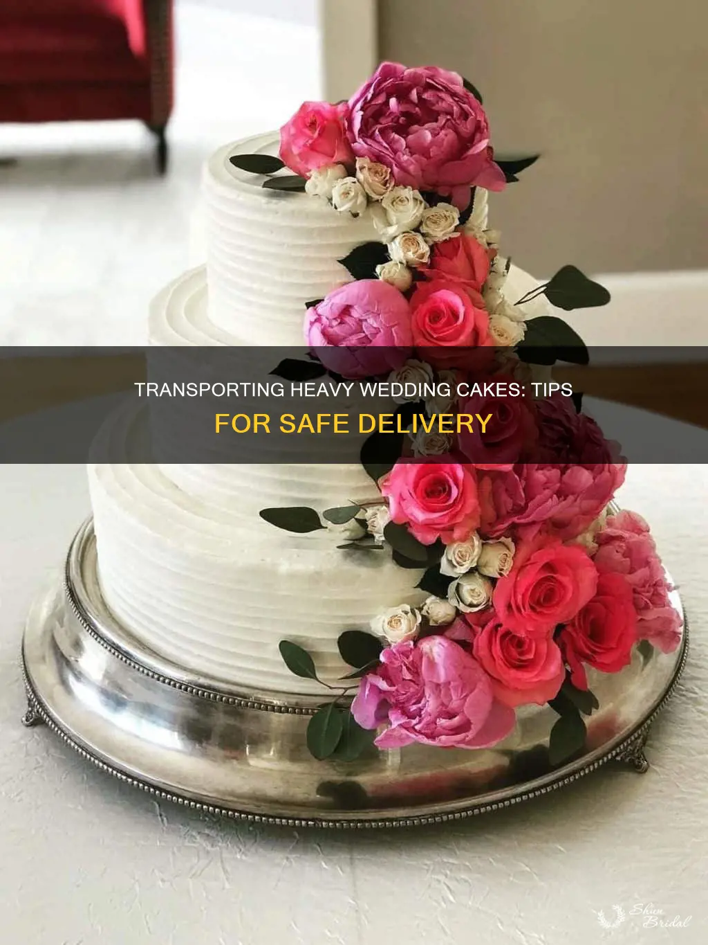Transporting Heavy Wedding Cakes: Tips For Safe Delivery | ShunBridal