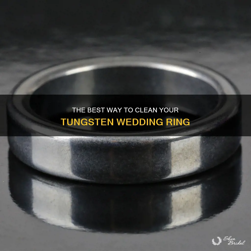 The Best Way To Clean Your Tungsten Wedding Ring | ShunBridal