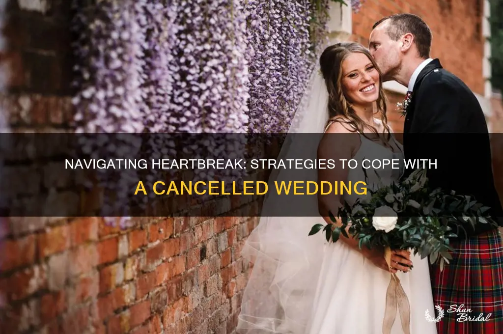 Navigating Heartbreak: Strategies To Cope With A Cancelled Wedding ...