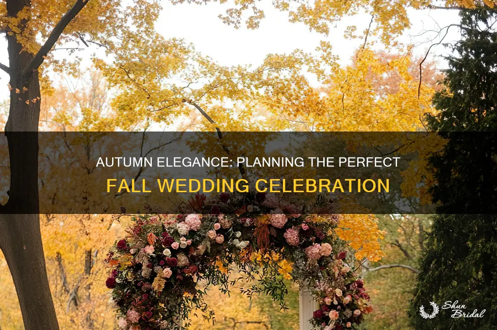 Autumn Elegance: Planning The Perfect Fall Wedding Celebration | ShunBridal
