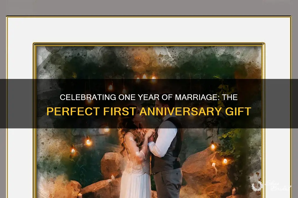 Celebrating One Year Of Marriage: The Perfect First Anniversary Gift ...